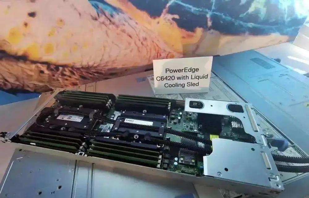 各色“独特的”数据中心安置法，藏太深了！-存储专区